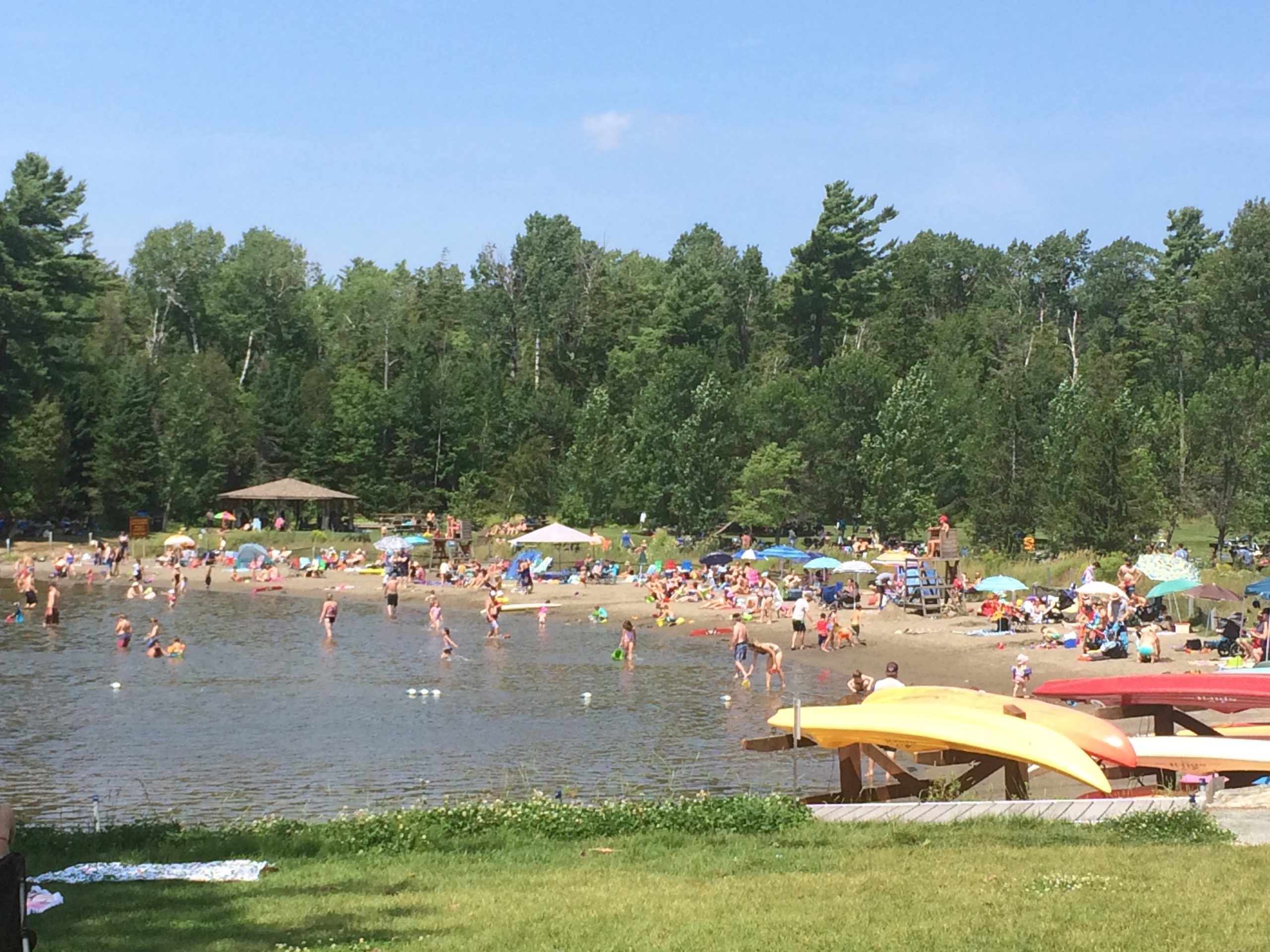 Une saison supérieure en tourisme - Le Reflet du Lac