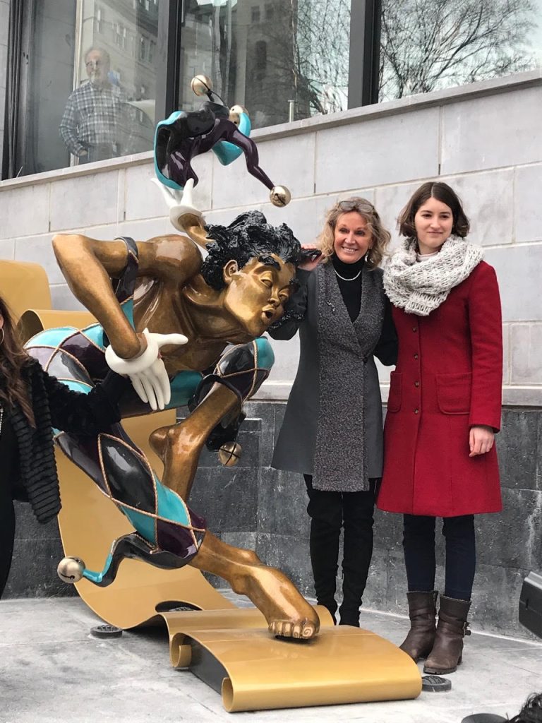 Nicole Taillon: des œuvres en bronze et un cœur en or - Le Reflet du Lac