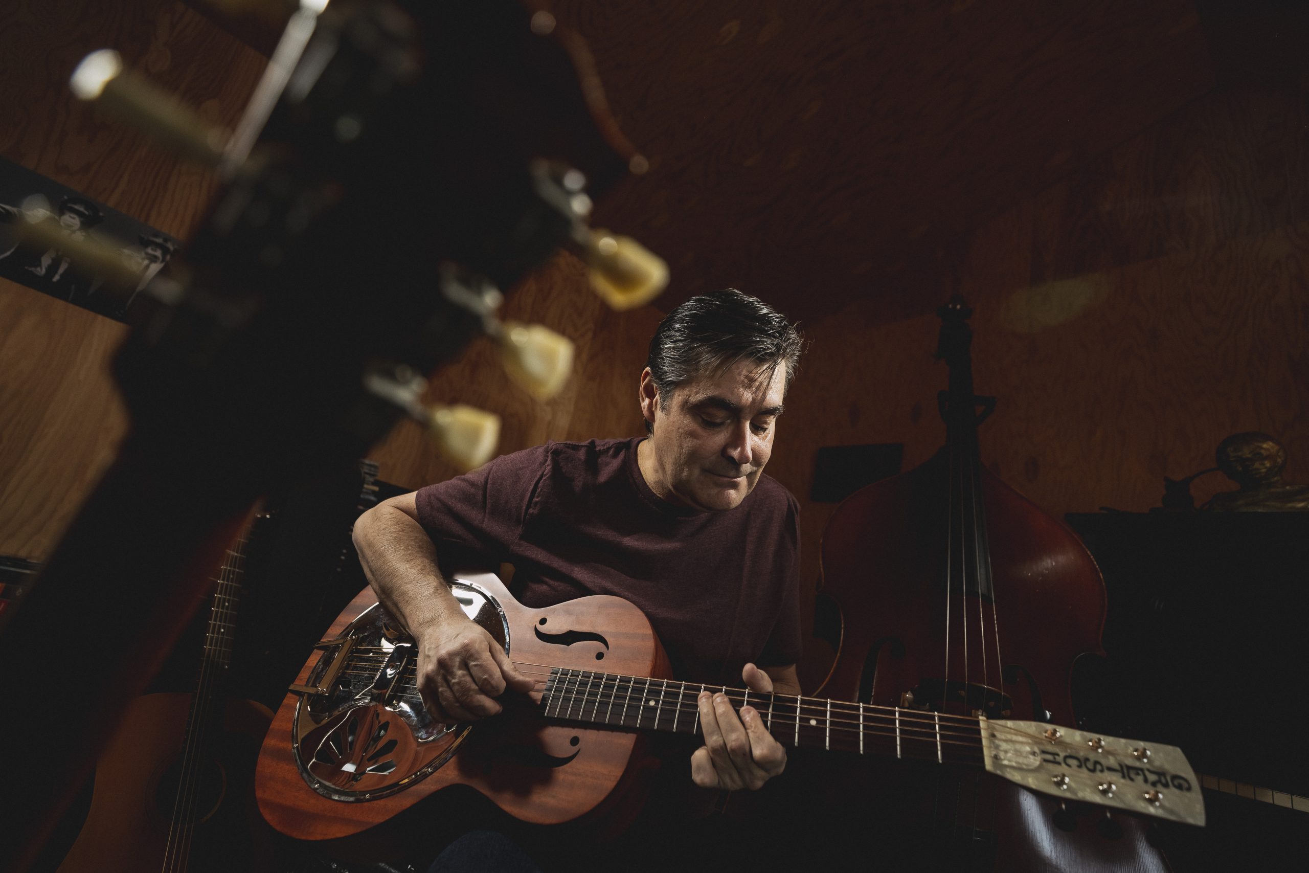 Le guitariste Mike Goudreau fait sa place à Hollywood - Le Reflet du Lac
