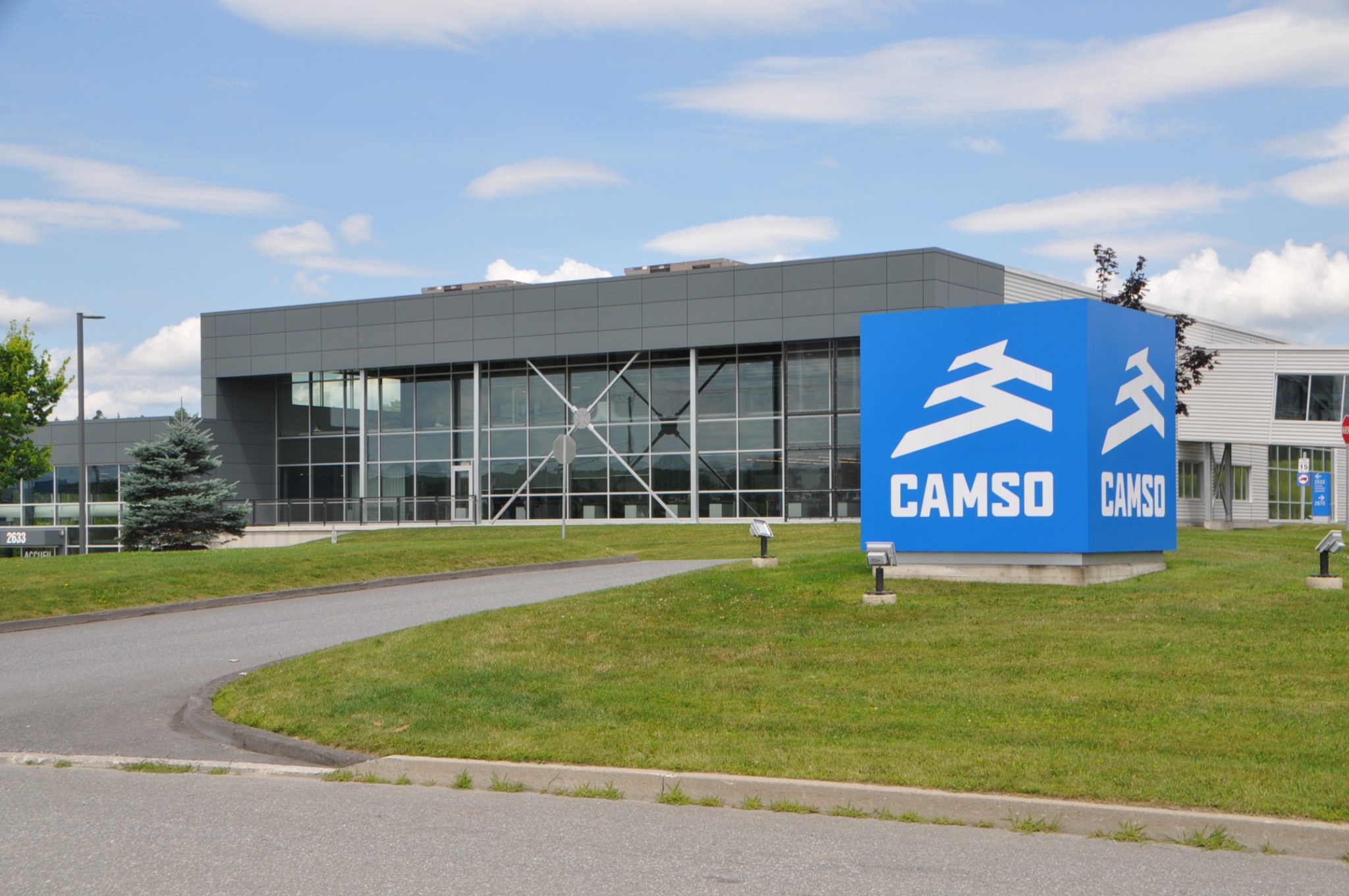 Camso acquiert Metro Industrial Tires à Chicago - Le Reflet du Lac