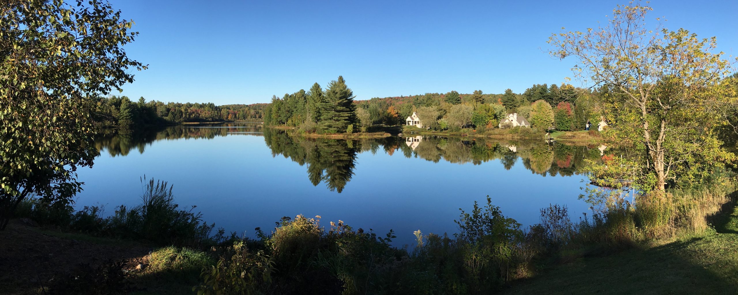Canton d'Orford: le lac Écluse, un plan d’eau artificiel créé en 1967 ...