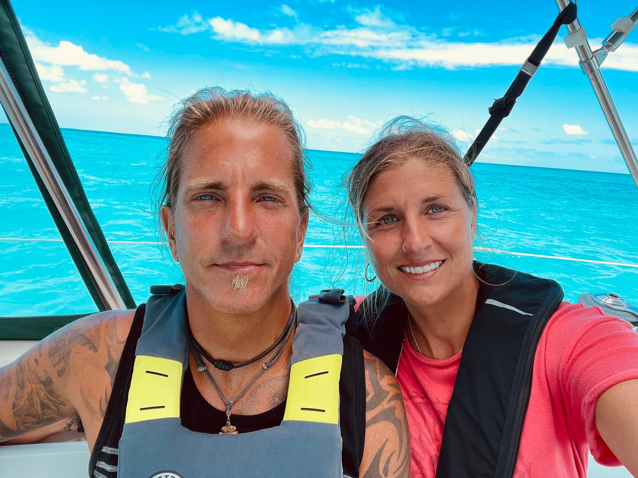 Un couple magogois coincé en mer au large des Bahamas - Le Reflet du Lac