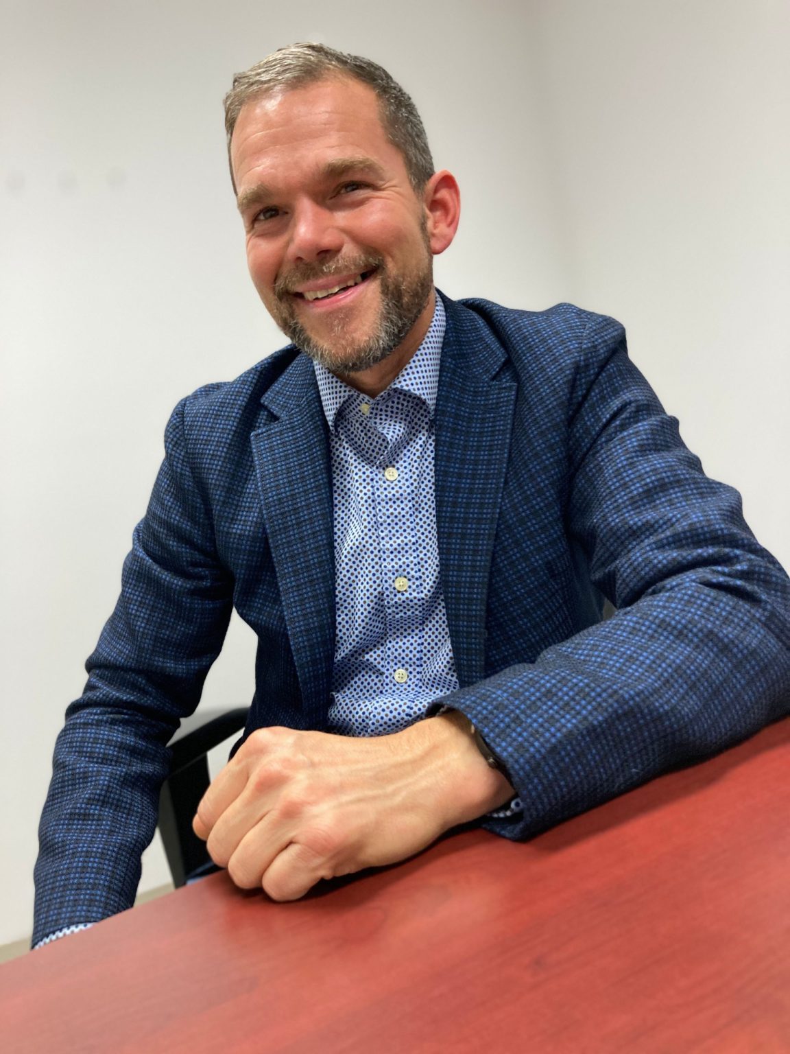 Portrait des candidats dans Orford: Martin Lamontagne-Lacasse, inspiré ...