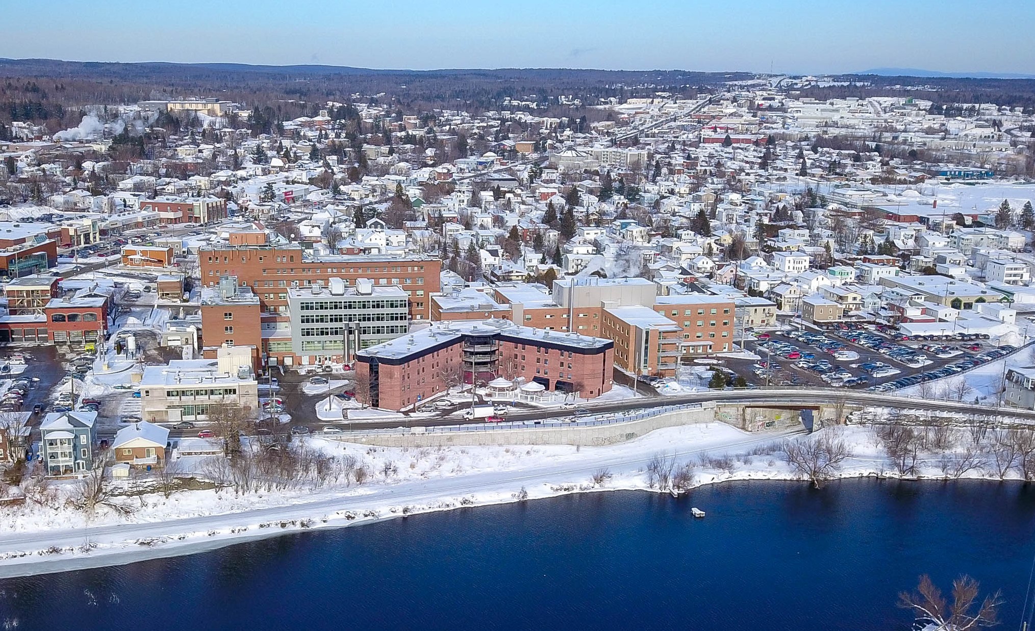 L'hôpital de Magog fermera temporairement son 4e étage l'été prochain ...