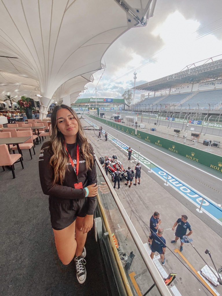 Un emploi de rêve sur le circuit de la Formule 1 - Le Reflet du Lac
