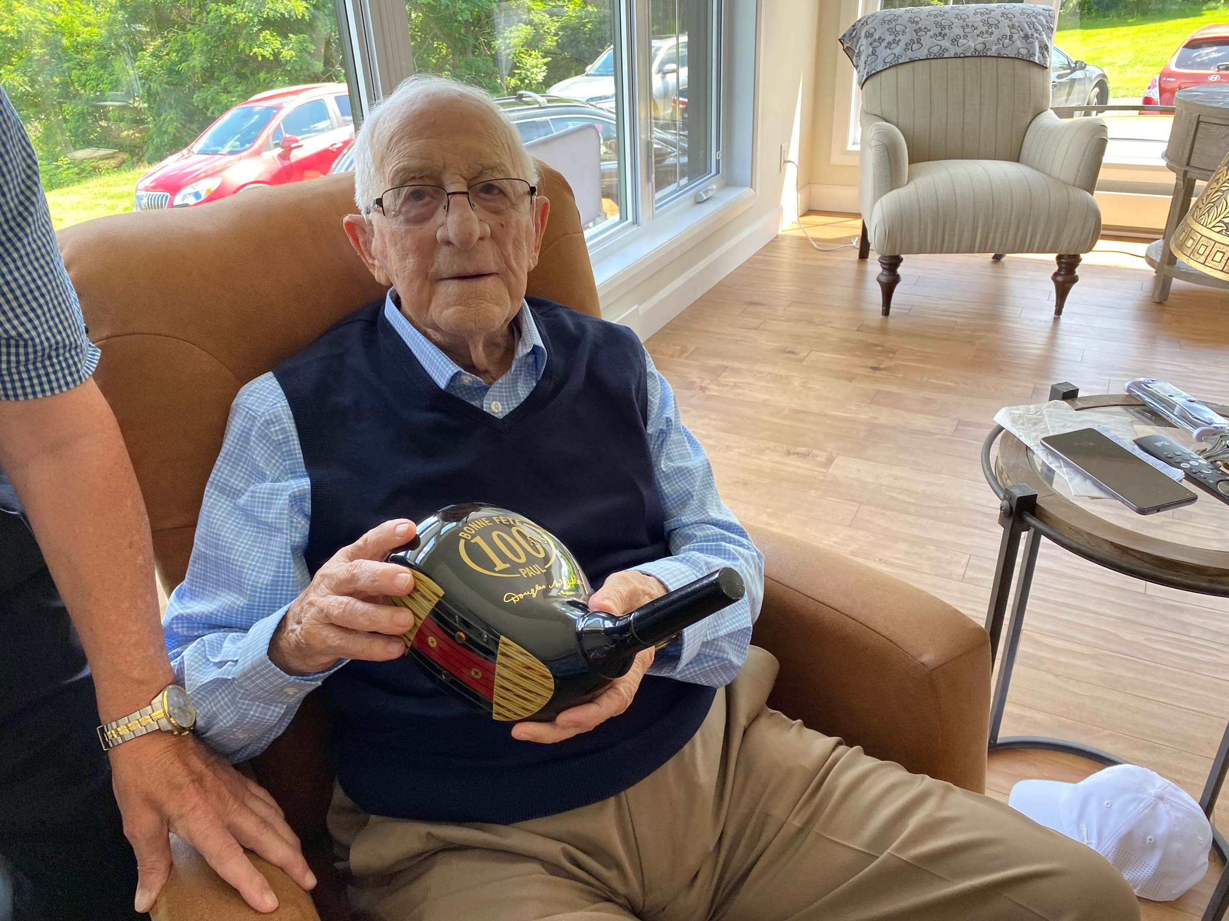 Une légende du golf estrien fête ses 100 ans - Le Reflet du Lac