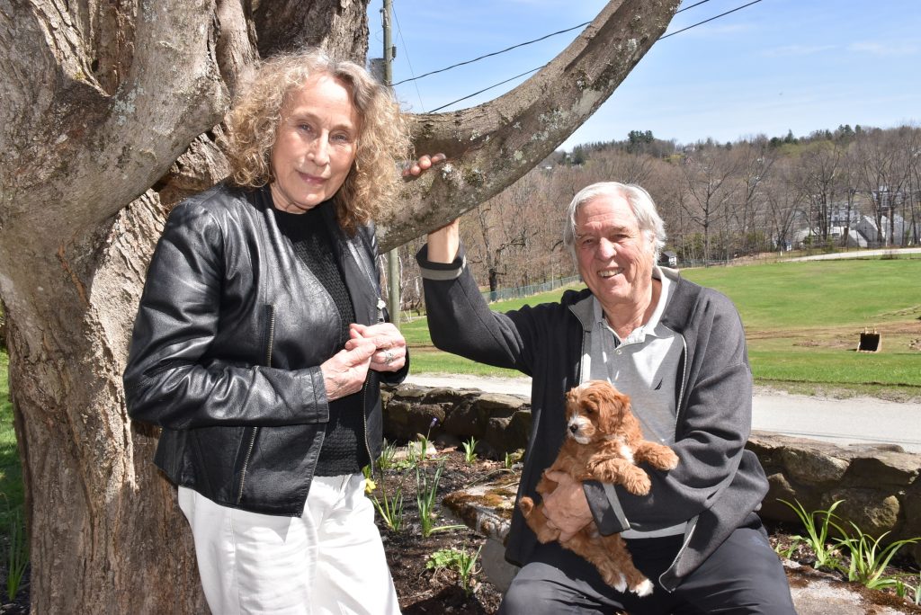 Marie Tifo et Pierre Curzi partagent leur amour pour North Hatley - Le ...
