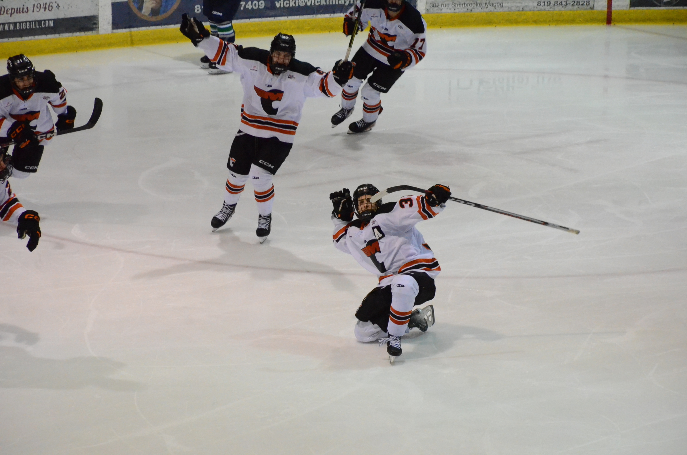 Les Cantonniers remportent leur 5e Coupe Jimmy-Ferrari - Le Reflet du Lac